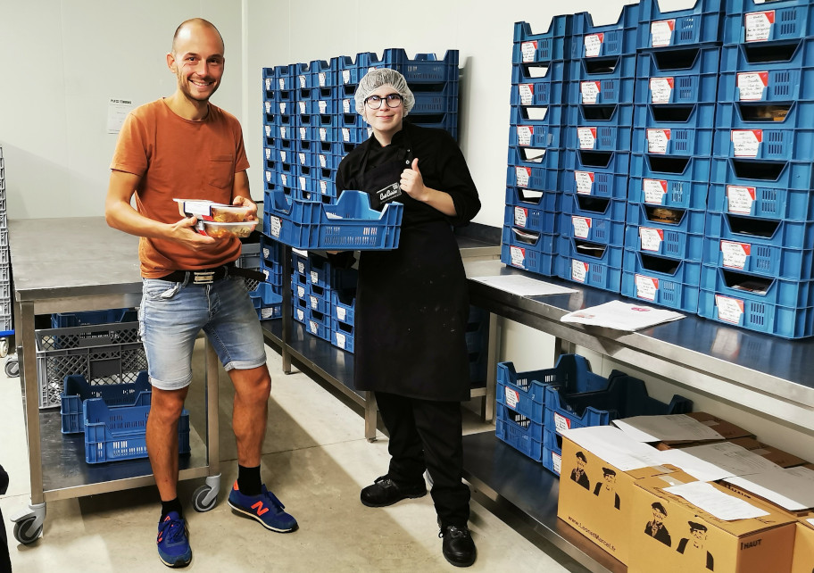 Léon & Marcel passe au portage à domicile – Restauration21